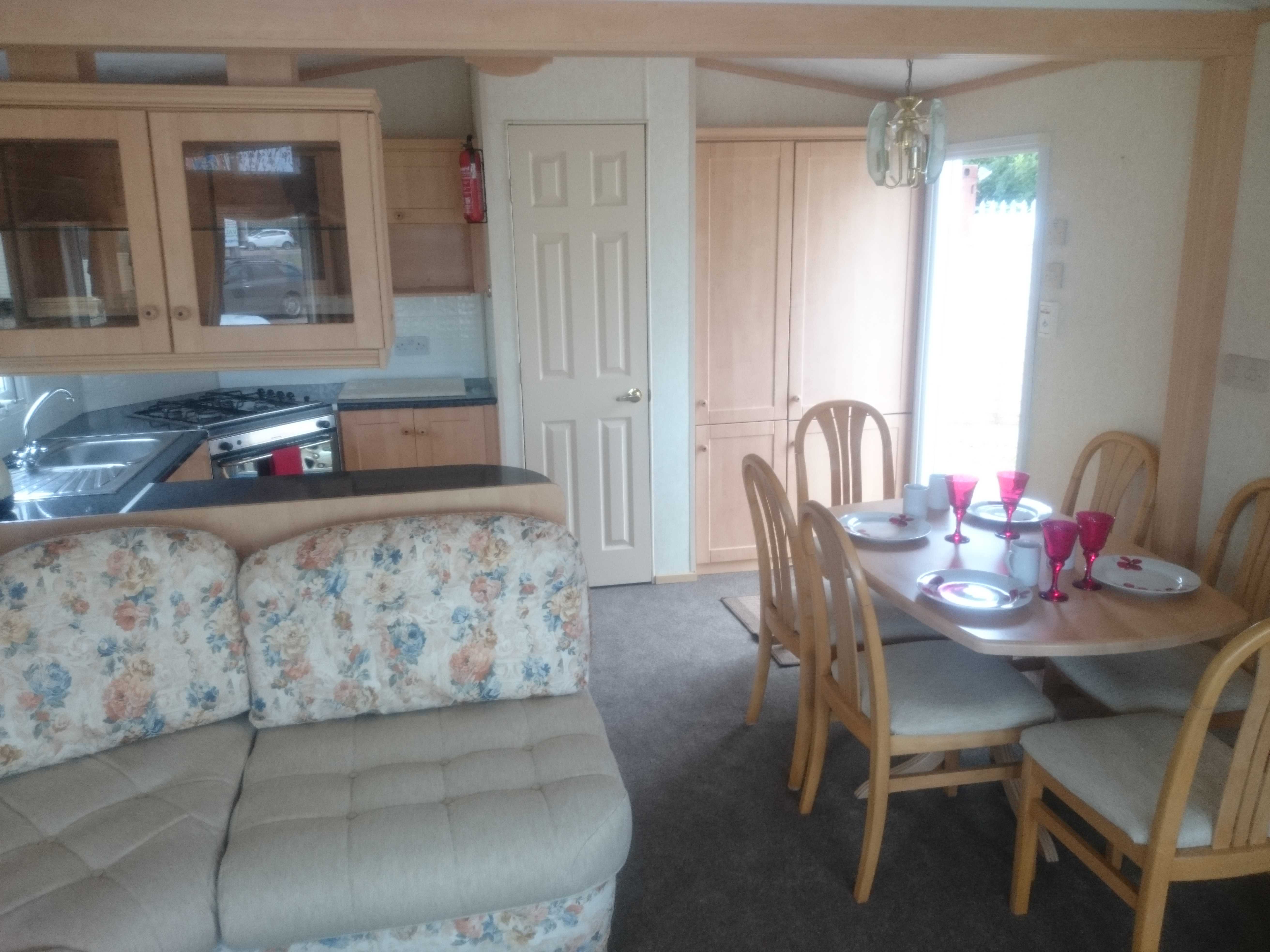 Pre Owned Willerby Aspen 2002 for Sale | Static Caravan Holiday Home